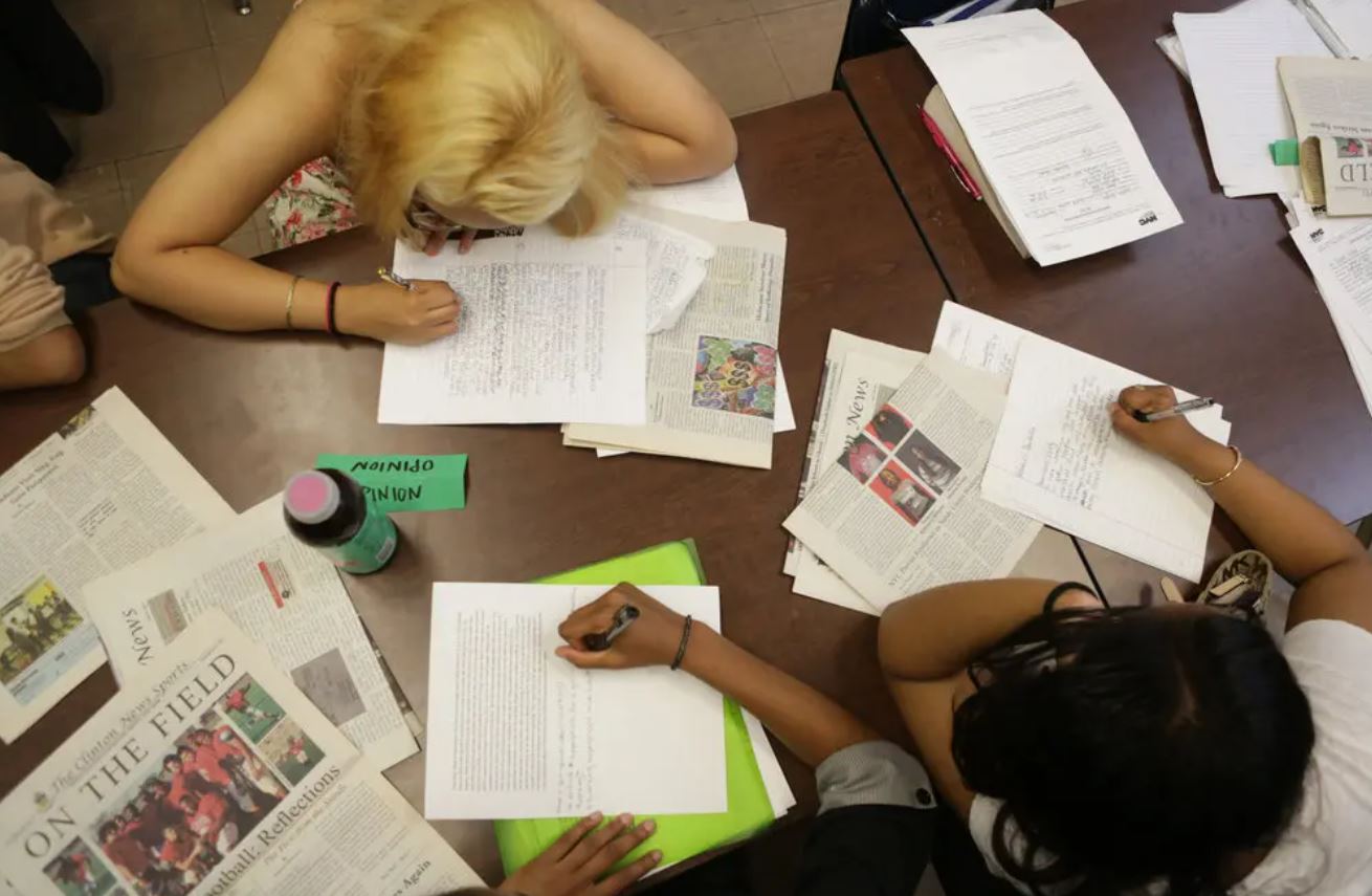 Exploring the Real World of Journalism – Eagle Era
